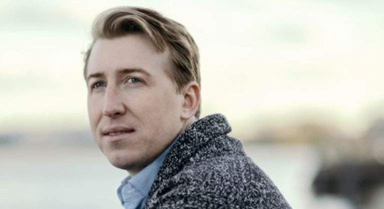 Joshua Dennis, Tenor | The Santa Fe Symphony